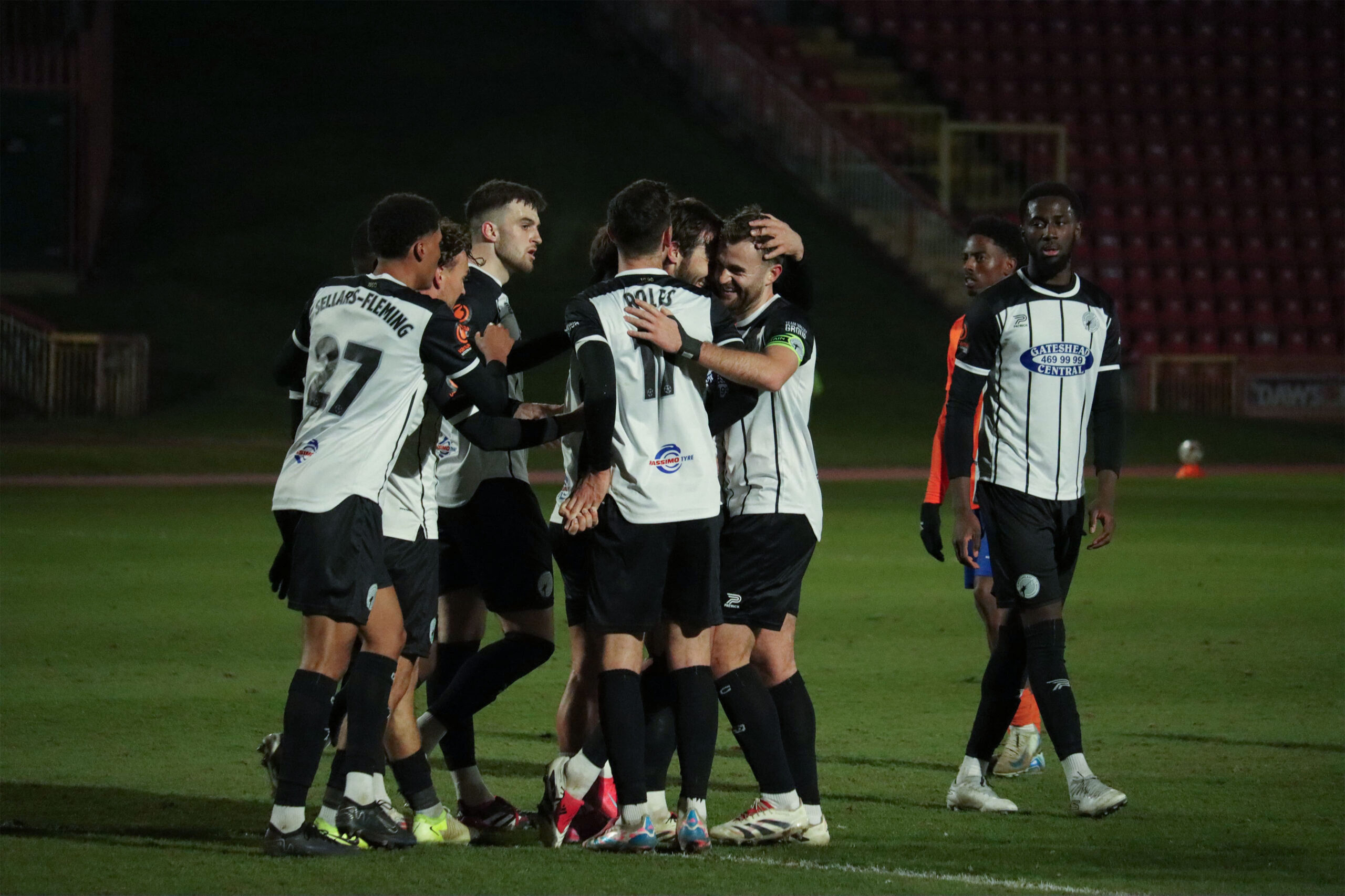 Gateshead 1-3 Braintree Town - Gateshead FC
