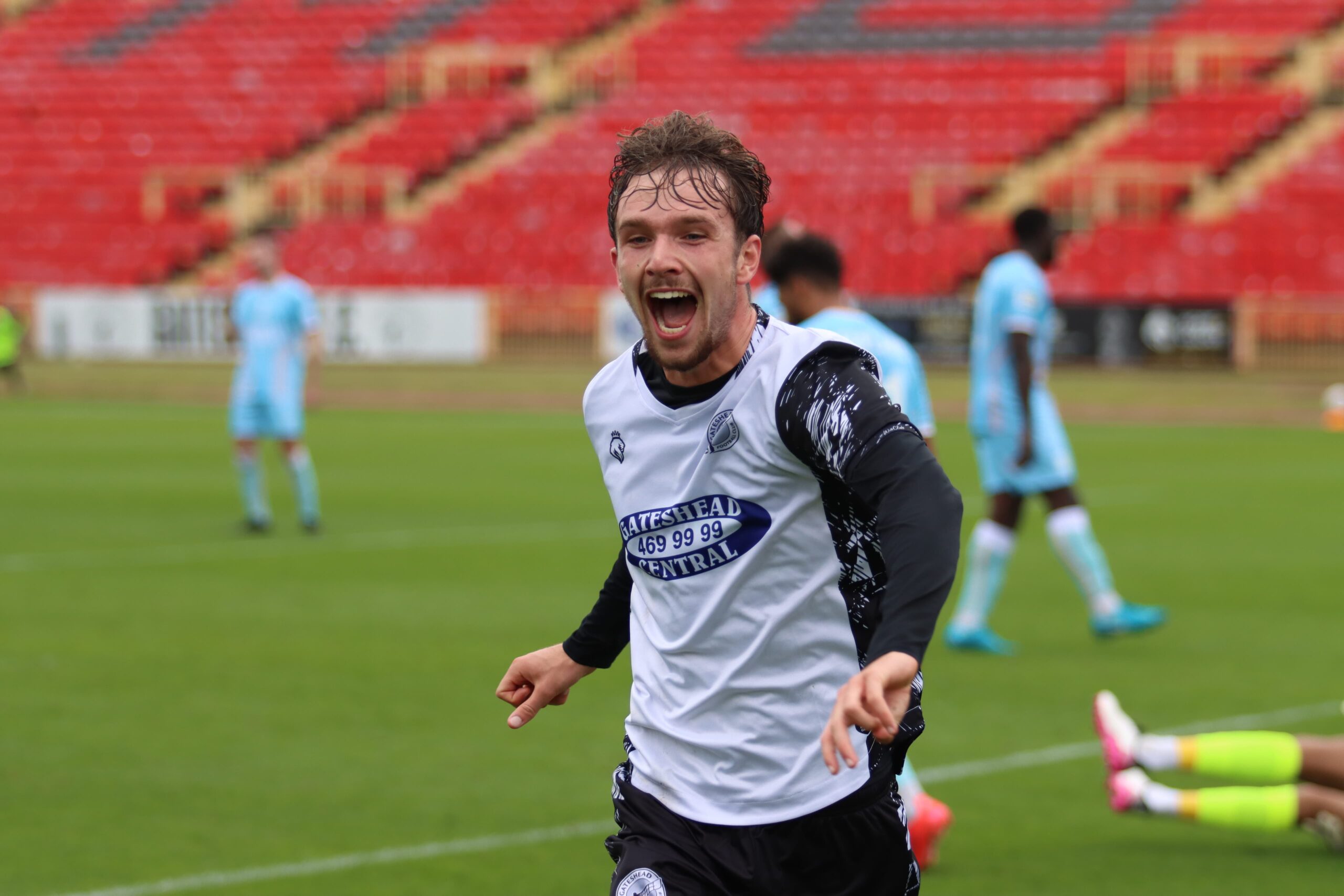 Gateshead 2-1 Tamworth - Gateshead FC